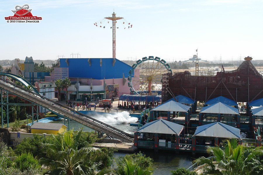 Dream Park - photographed, reviewed and rated by The Theme Park Guy